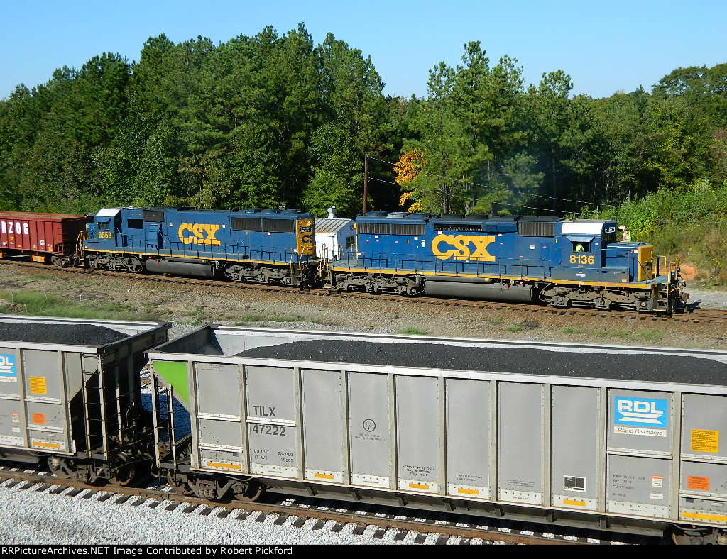 CSX 8236 (SD40-2) AND 8553 (SD50)